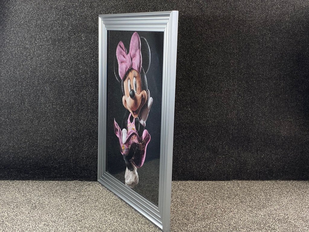 Liquid Art Picture titled Designer Minnie Mouse