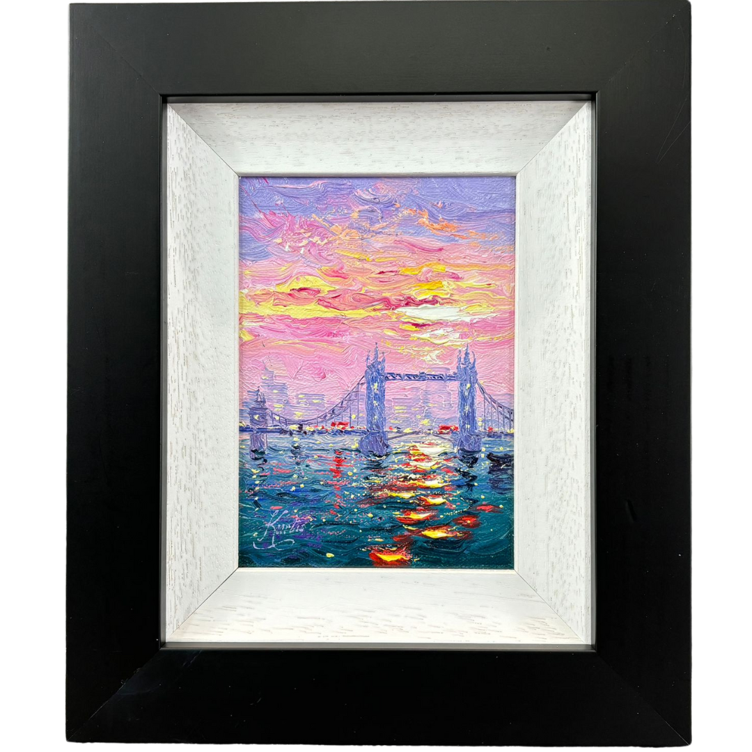 Oil Painting by Andrew Grant Kurtis titled 'Thames Sparkle Tower Bridge'.