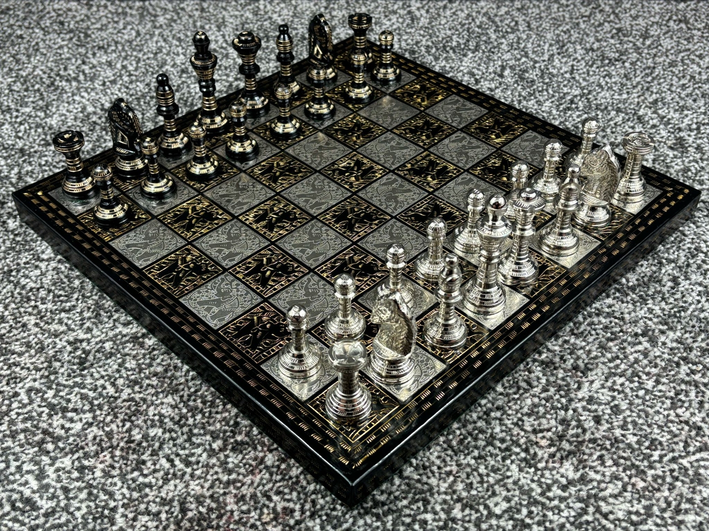 Hand Crafted Chess Set with Open Top Case